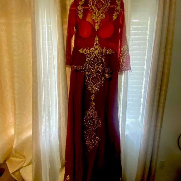 Dhgate | Dresses | Burgundy Arabic Style Mermaid Evening Dress | Poshmark